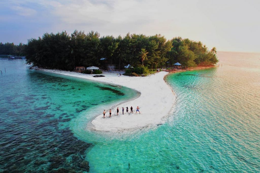 The Paradise of Java: Karimunjawa Islands | Visit Indonesia - The Most ...